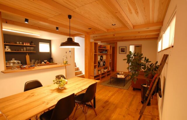 五感を感じながら子どもの感性を伸ばす家 ラインナップ／雨楽3｜長岡・三条・見附・三島郡の注文住宅｜規格住宅｜リフォーム・リノベーション｜不動産｜株式会社 山六木材